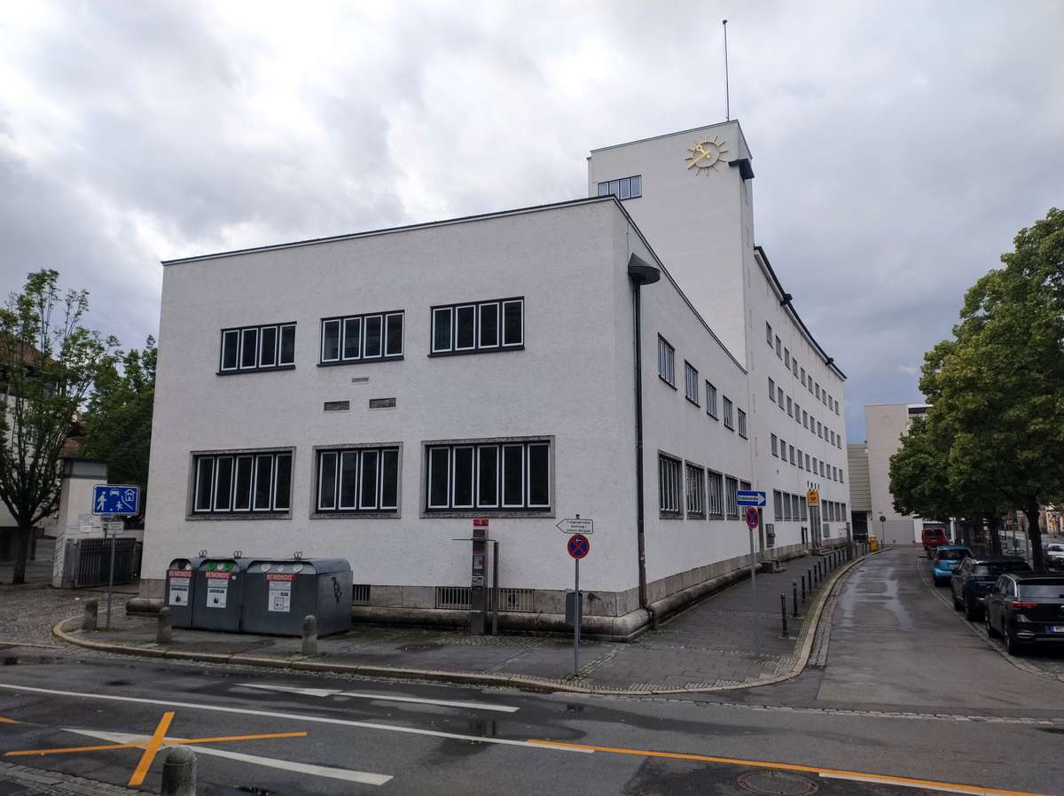 Main post office Hauptpost in Coburg by Robert Simm