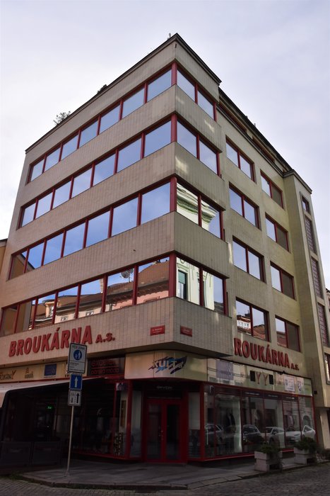 Brouk + Babka B+B in České Budějovice by Karel Chochola