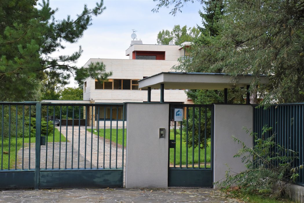 Villa Volman Volmanova vila in Čelákovice by Štursa and Janů