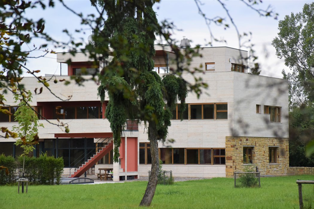 Villa Volman Volmanova vila in Čelákovice by Štursa and Janů