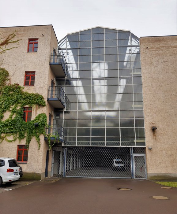 Multi-storey car park in Halle (Saale) by Walter Tutenberg