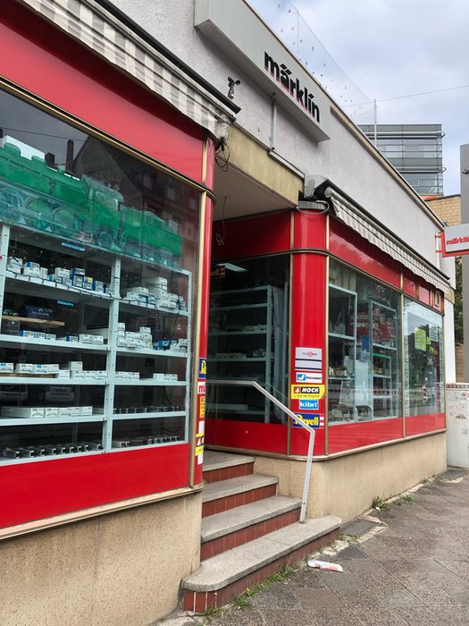 Alker-Block in Karlsruhe by Hermann Reinhard Alker