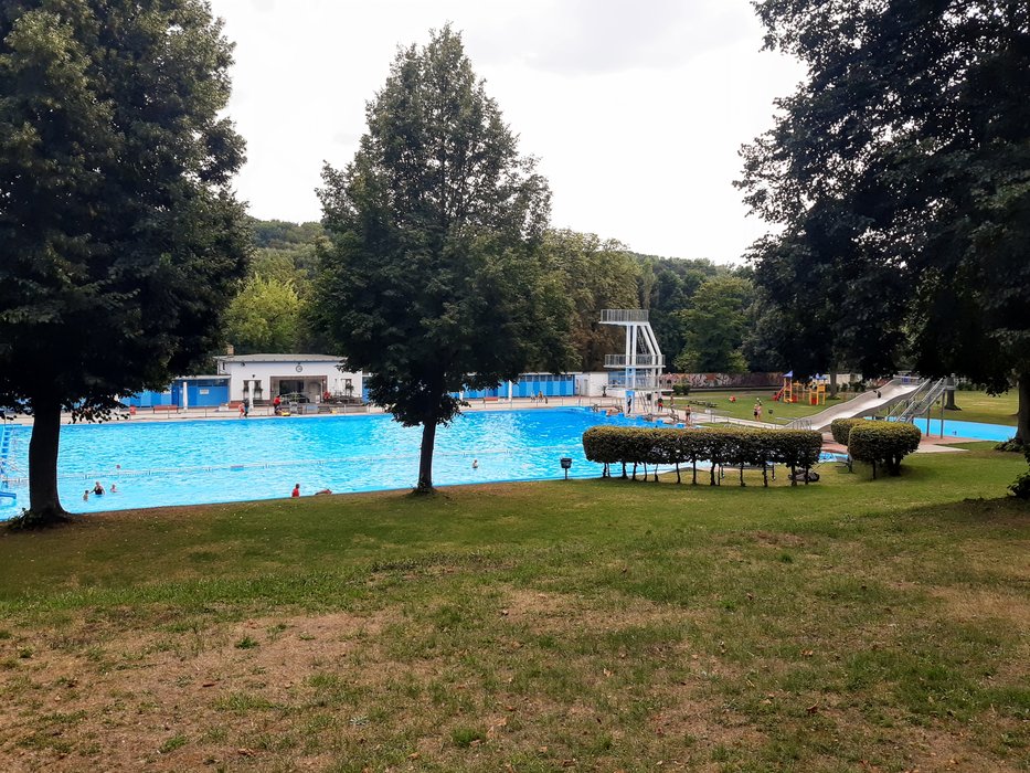 swimming pool lido Freibad Südbad in Altenburg