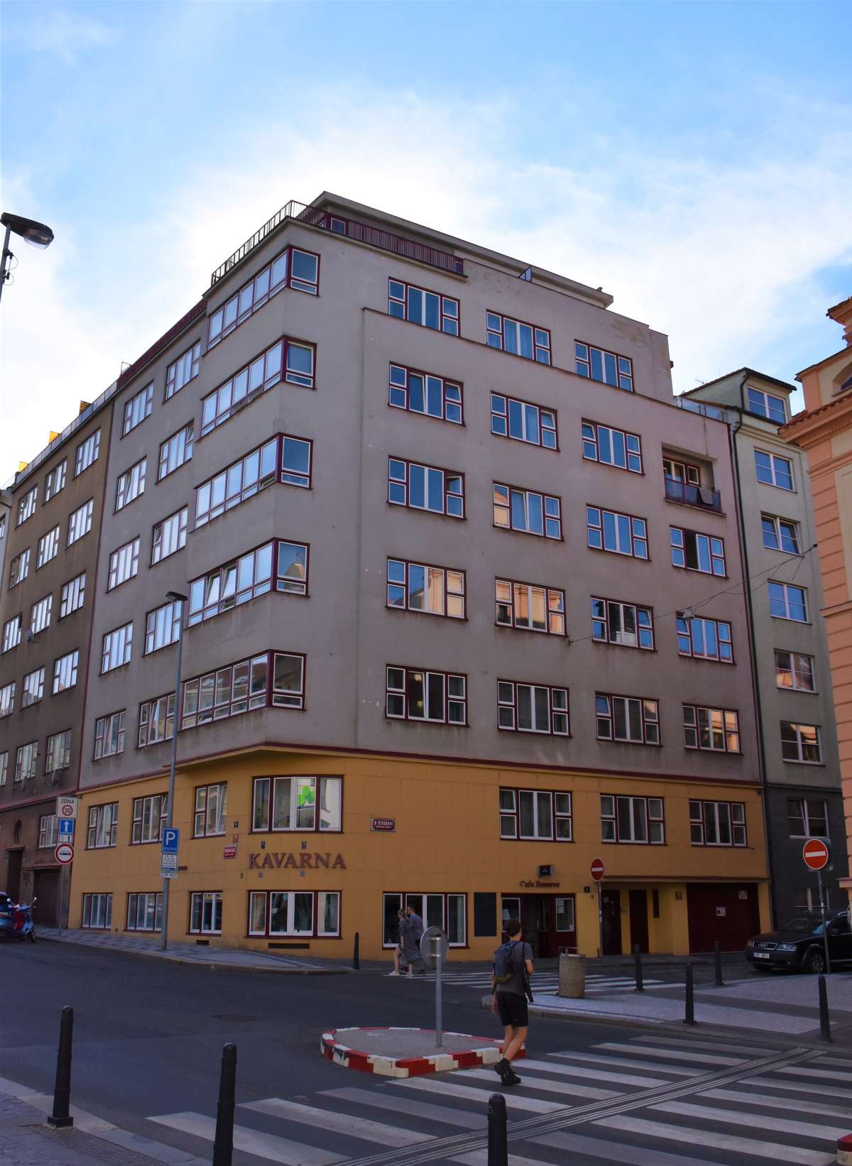 Strojnická 10, U... in Prague (Praha) by Erwin (Ervín) Katona